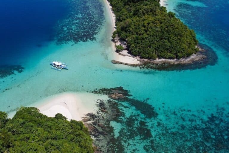 Best Yacht Rental Palawan | LXV